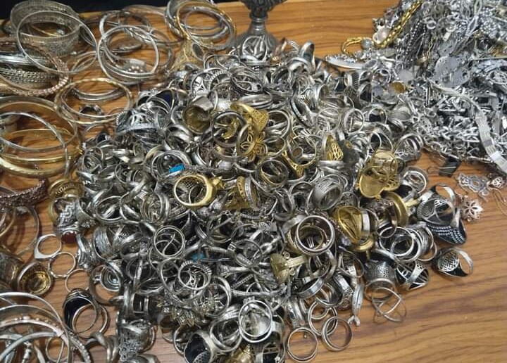 صفاقس: حجز كمية من المصوغ مجهولة المصدر | Hakaekonline | حقائق اون لاين